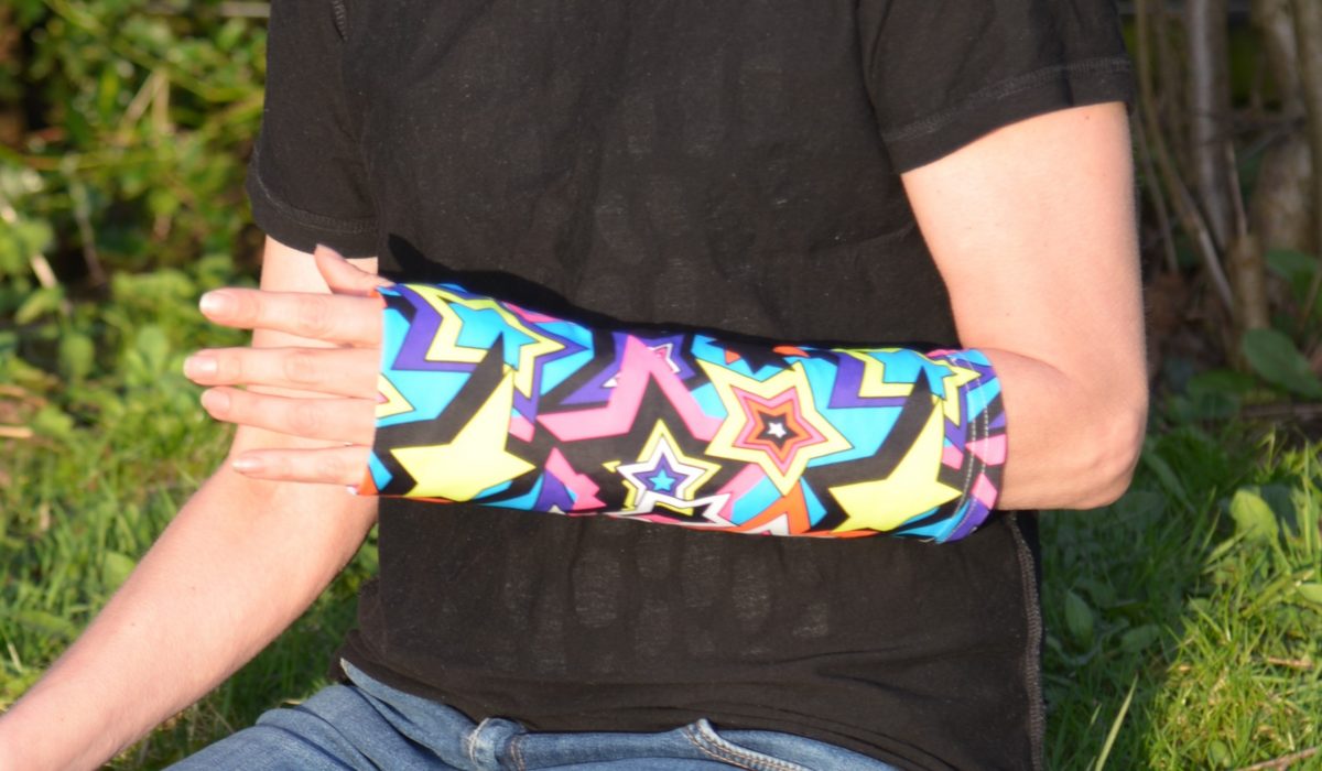 Cast Cover – Kapow / Stars | Supersleeves cast covers
